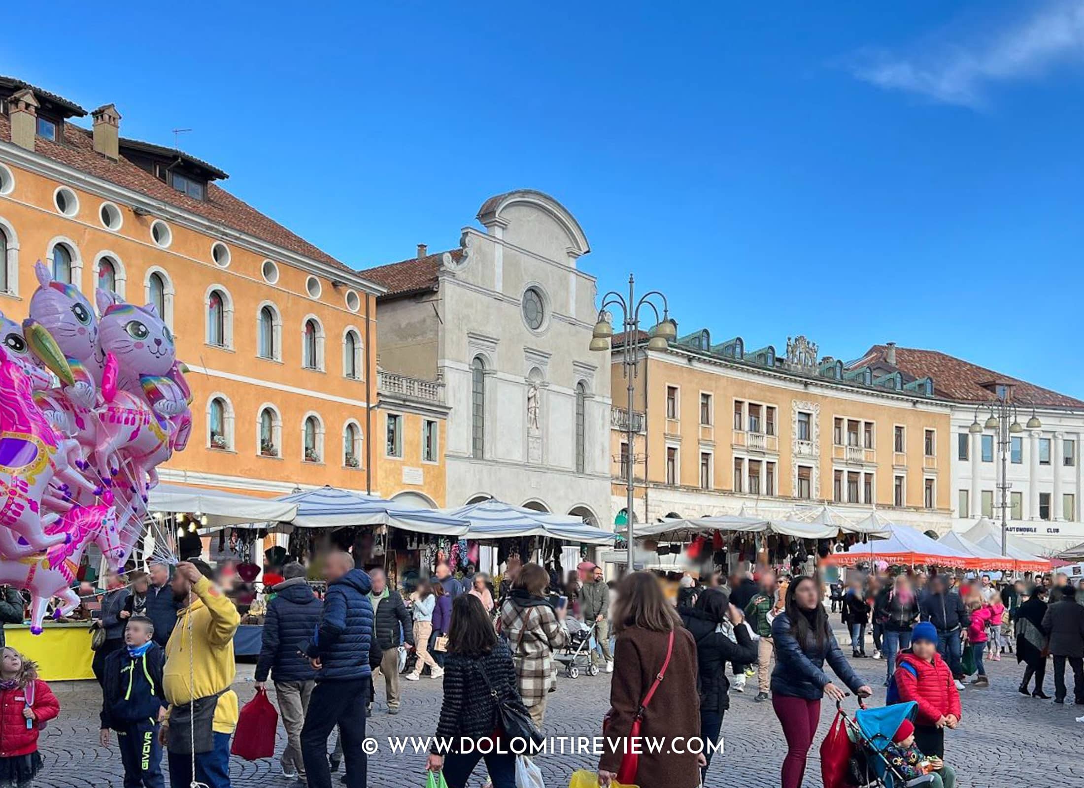 A Belluno torna la Sagra dei Fisciot: il programma della Festa dell'Addolorata 2024 ~ Dolomiti ...