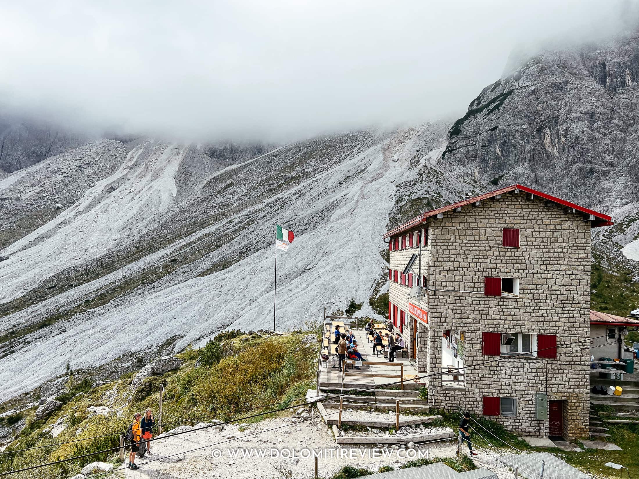 Dal rifugio Lunelli al Rifugio Berti, alle pendici del Popera ...